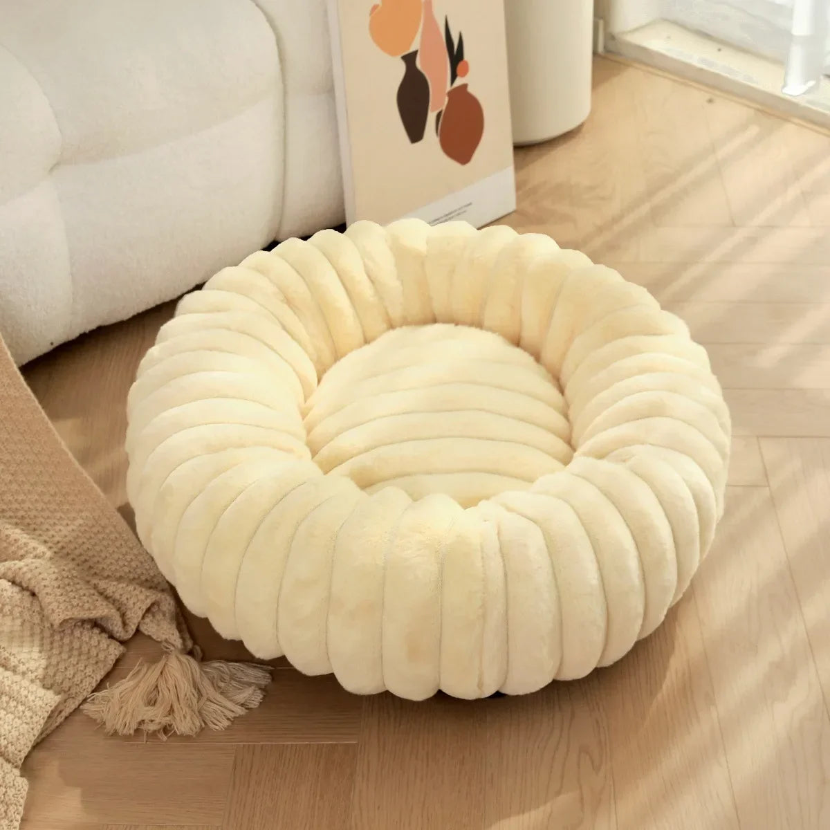 Round Plush Dog Donut Bed– Warm & Comfy – Badugi